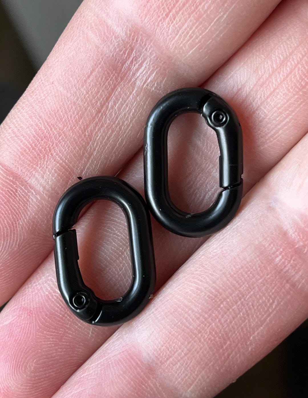 Self-closing Clasps, Pair, Black Finish, 20x13mm, 13x7mm Id ...