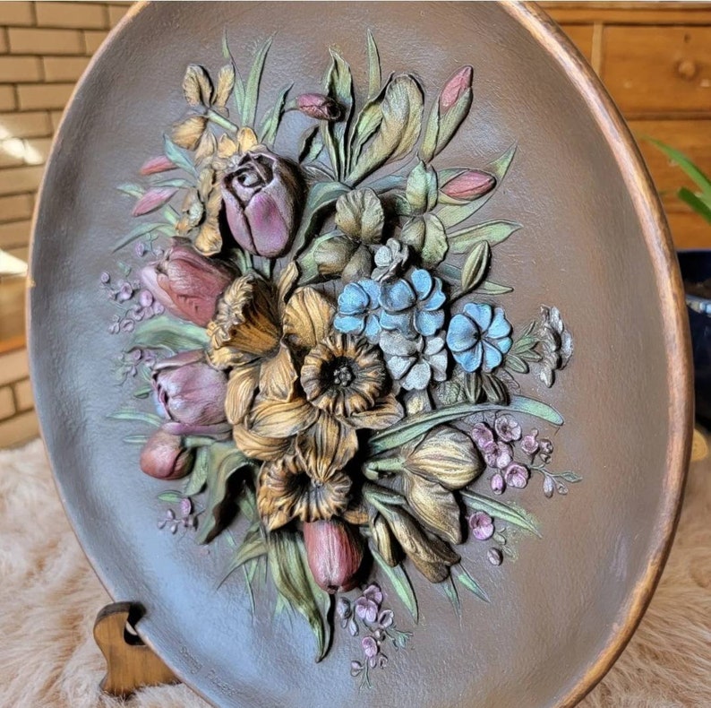 Vintage Hand Painted Chalkware Floral Wall Plaque 'spring Flowers ...