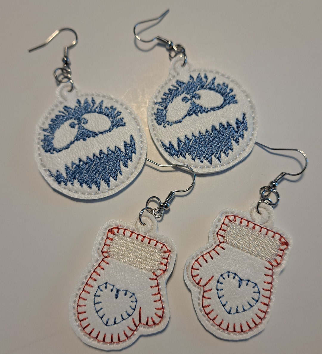Knitted Look Mittens or Abominable Snowman Embroidered Marine Vinyl ...
