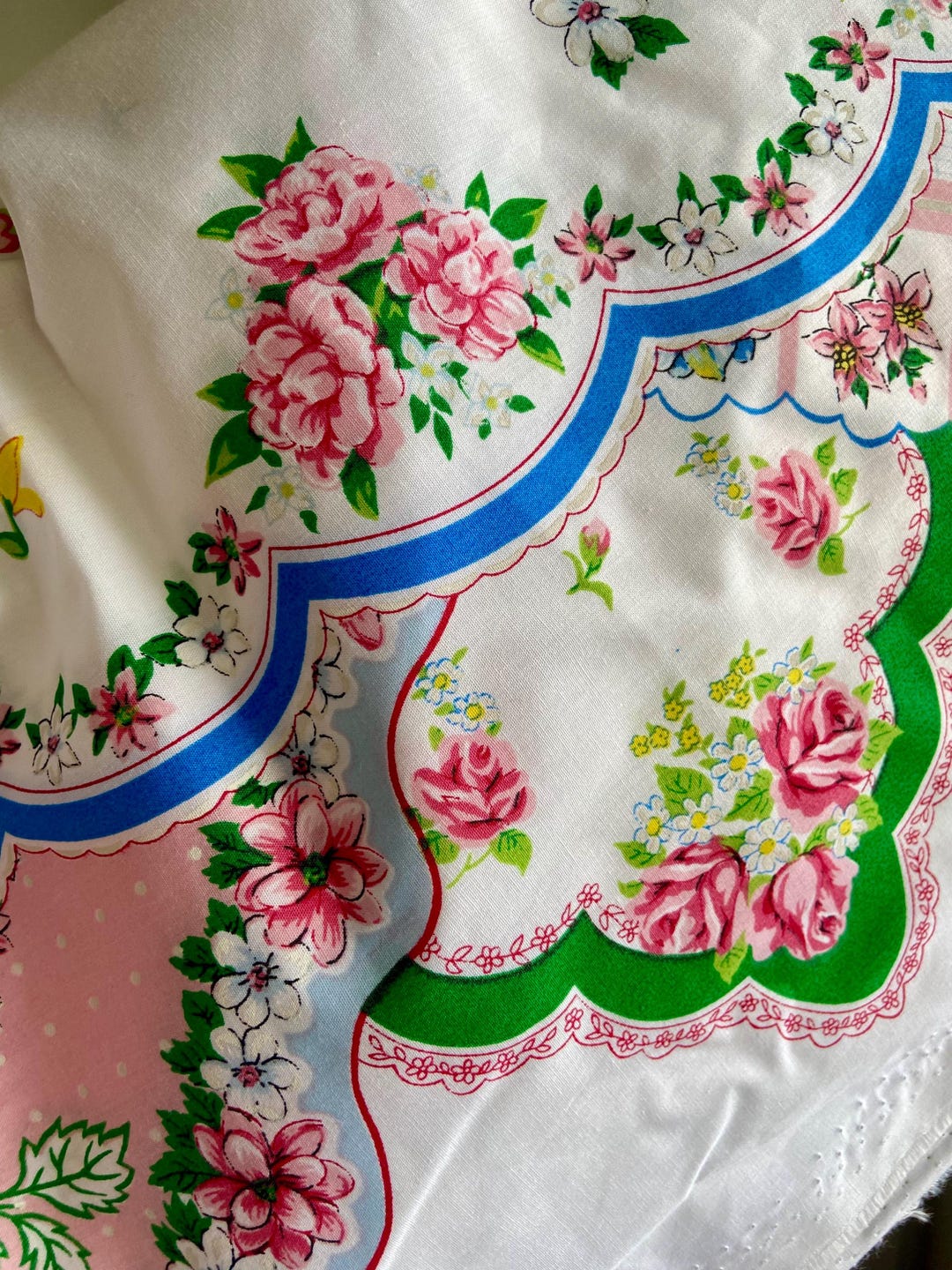 Vintage Daisy Kingdom Poly/cotton Border Print Fabric Nana's Hankies by ...