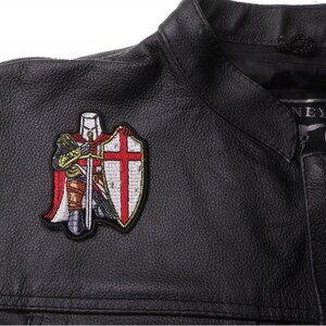 Patch Embroidered Patch iron-on or Sew-on Red Knight - Etsy