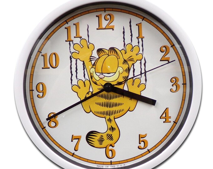 RARE Vintage 1978 Garfield Sunbeam Wall Clock With Pendulum Tail Moving ...