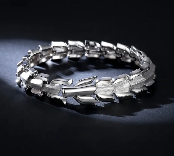 Men s Solid Platinum Pt950 Dragon Bracelet Handcrafted Dragon Cuff for Men Luxurious Statement Jewelry Gift for Him