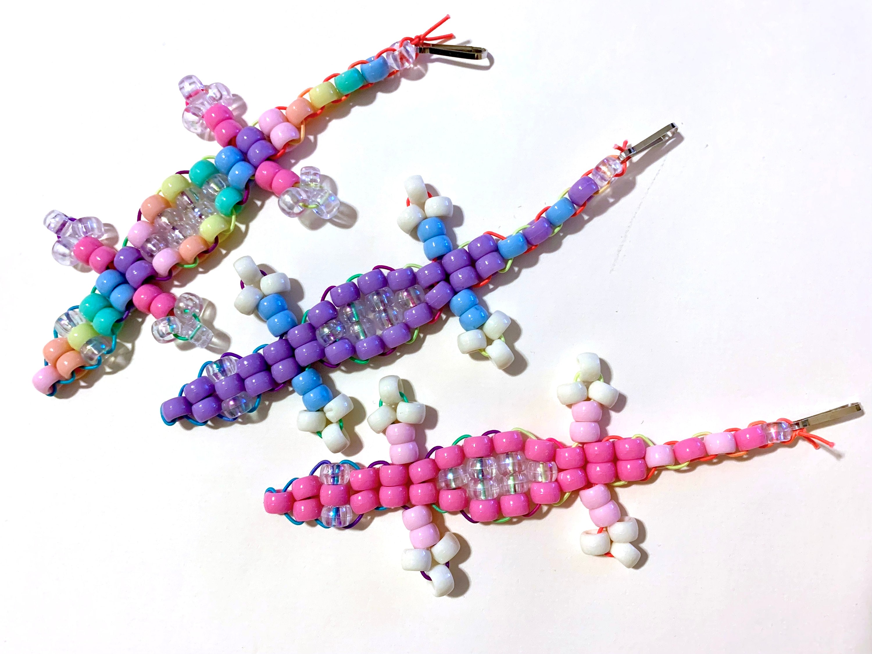 Deluxe Pastel Pony Bead Lizard (with Holographic and Rainbow Accents ...