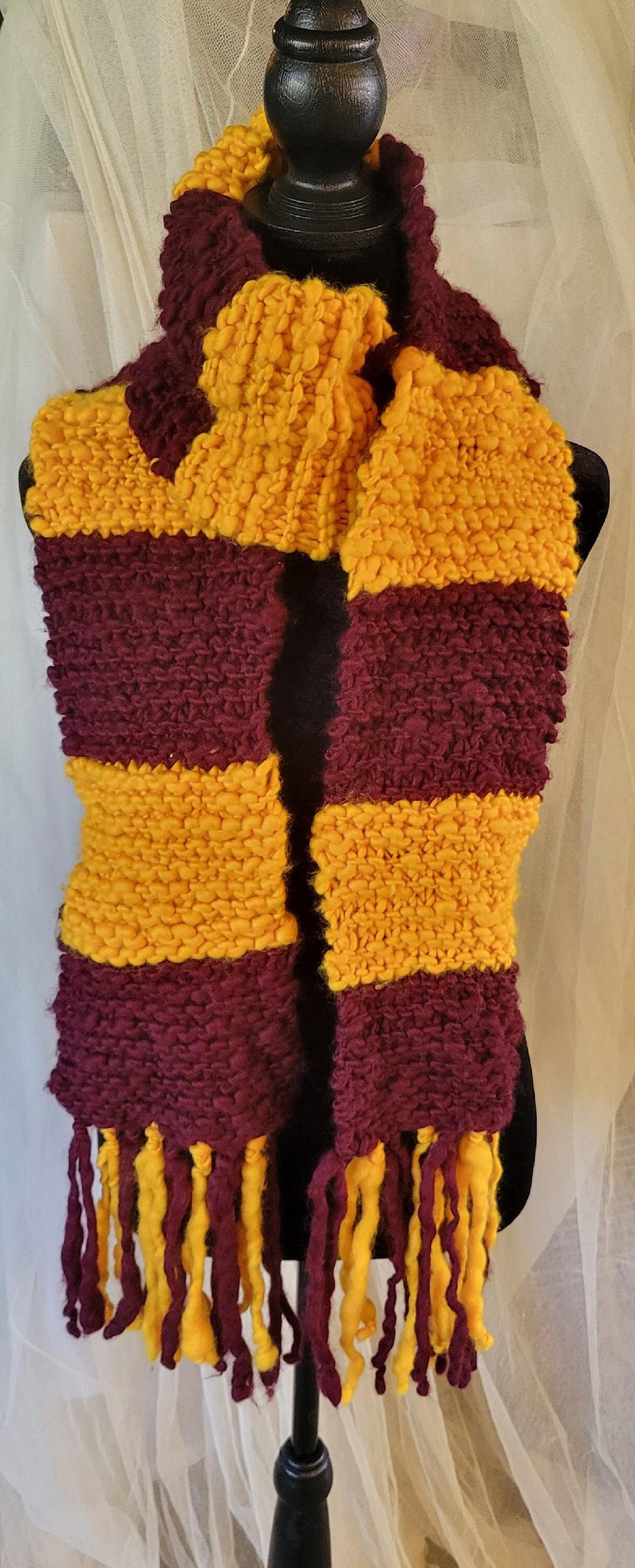 Hogwart's Gryffindor Scarf, Hand Knit, Hand Spun Yarn in Thick & Thin ...