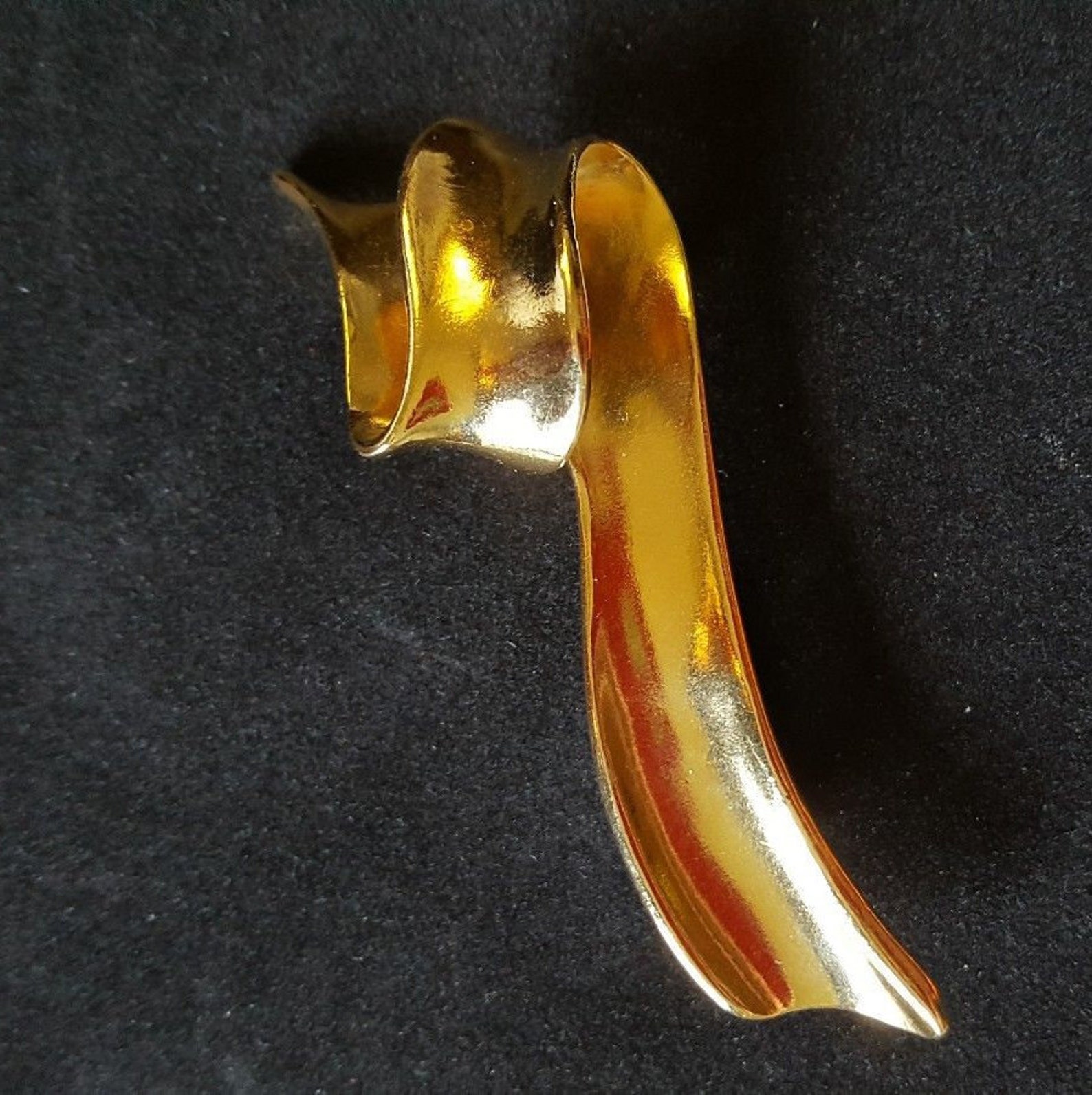 Vintage Avon Golden Ribbon 3 Polished Gold Tone Brooch - Etsy