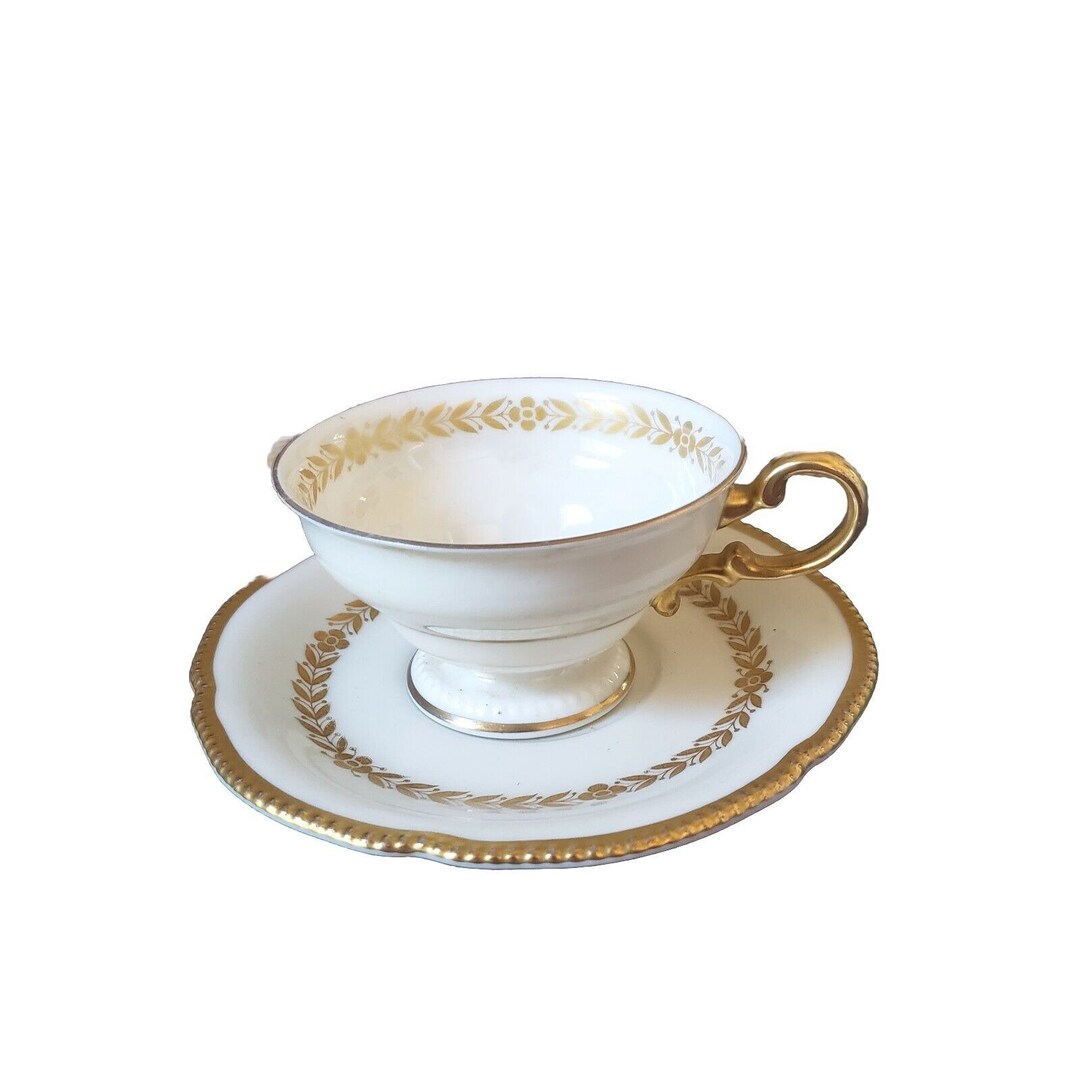 LAUREL by Castleton USA Cup and Saucer Wreath W/gold Beaded Edge 1950s ...