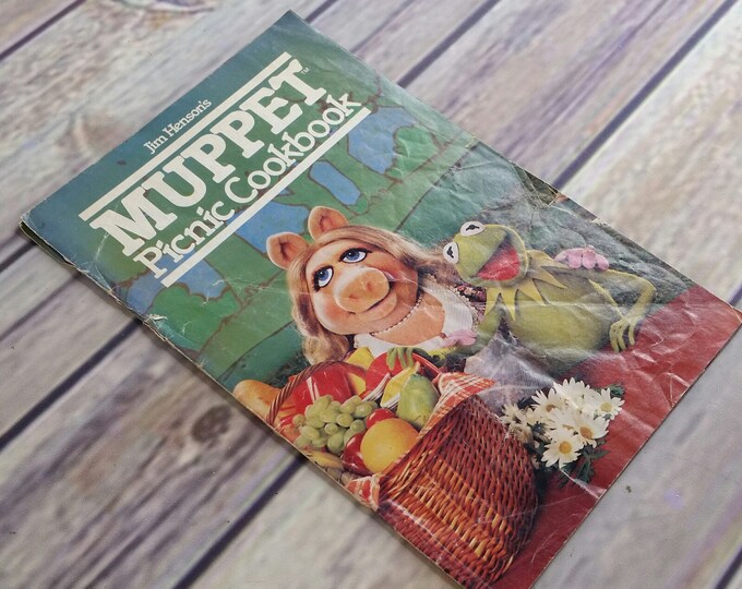 Jim Henson's Muppet Picnic Cookbook Pamphlet Hallmark Cards Puppet Show ...