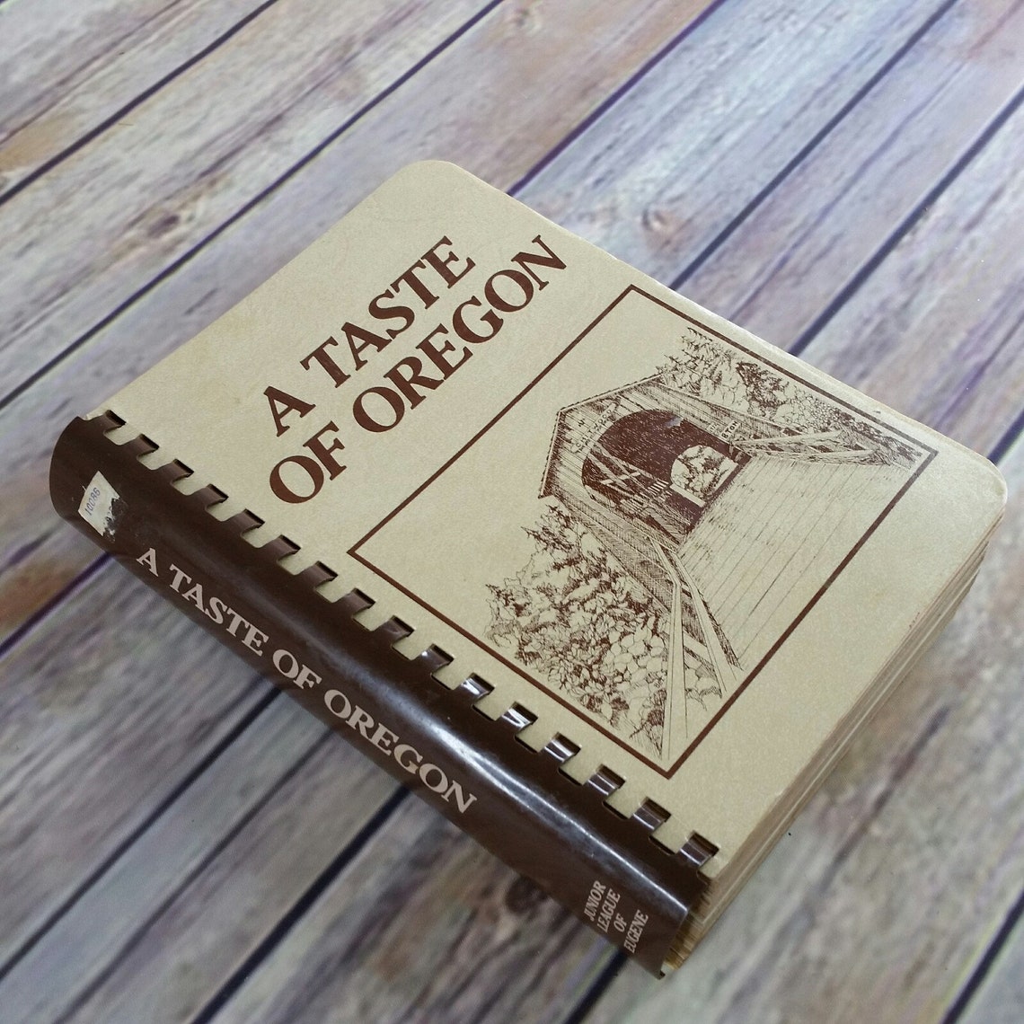Vintage Oregon Cookbook Junior League A Taste of Oregon Eugene - Etsy