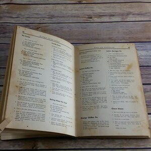 Vintage Cookbook Mirro All Purpose Aluminum Goods Mfg Home Economics ...