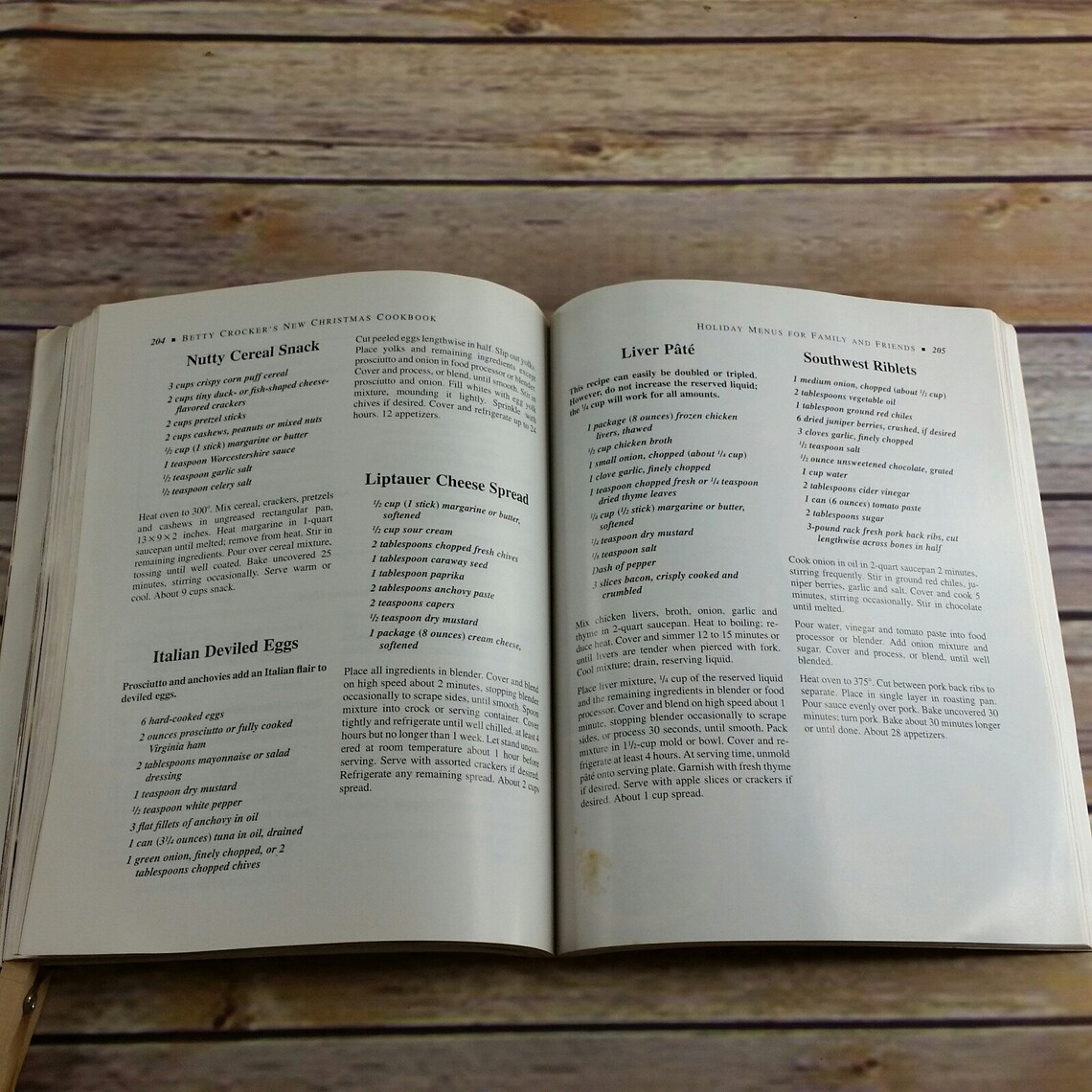 Vintage Cookbook Betty Crocker New Christmas Cookbook 1993 Paperback ...