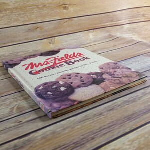 Vintage Cookbook Mrs Fields Cookie Book 100 Recipes Hardcover | Etsy