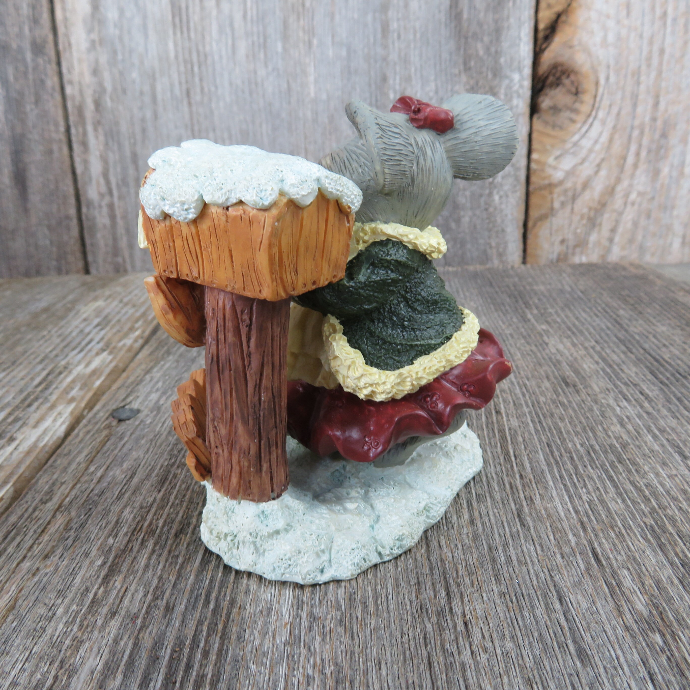Vintage Mouse Lady at Mailbox Figurine World Bazaars Merry Mouse ...