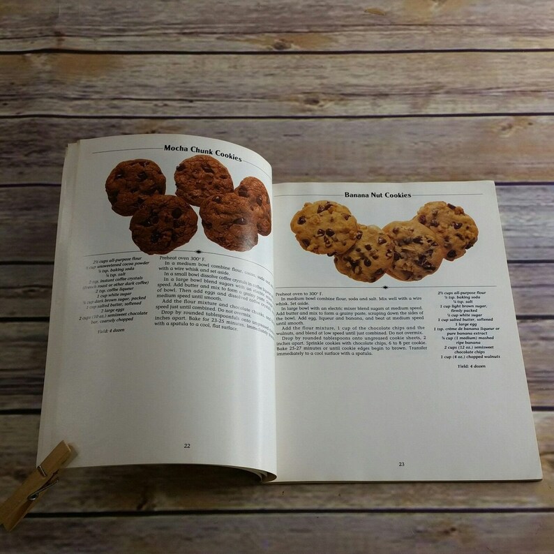 Vintage Cookbook Mrs Fields Cookie Book 100 Recipes 1992 - Etsy