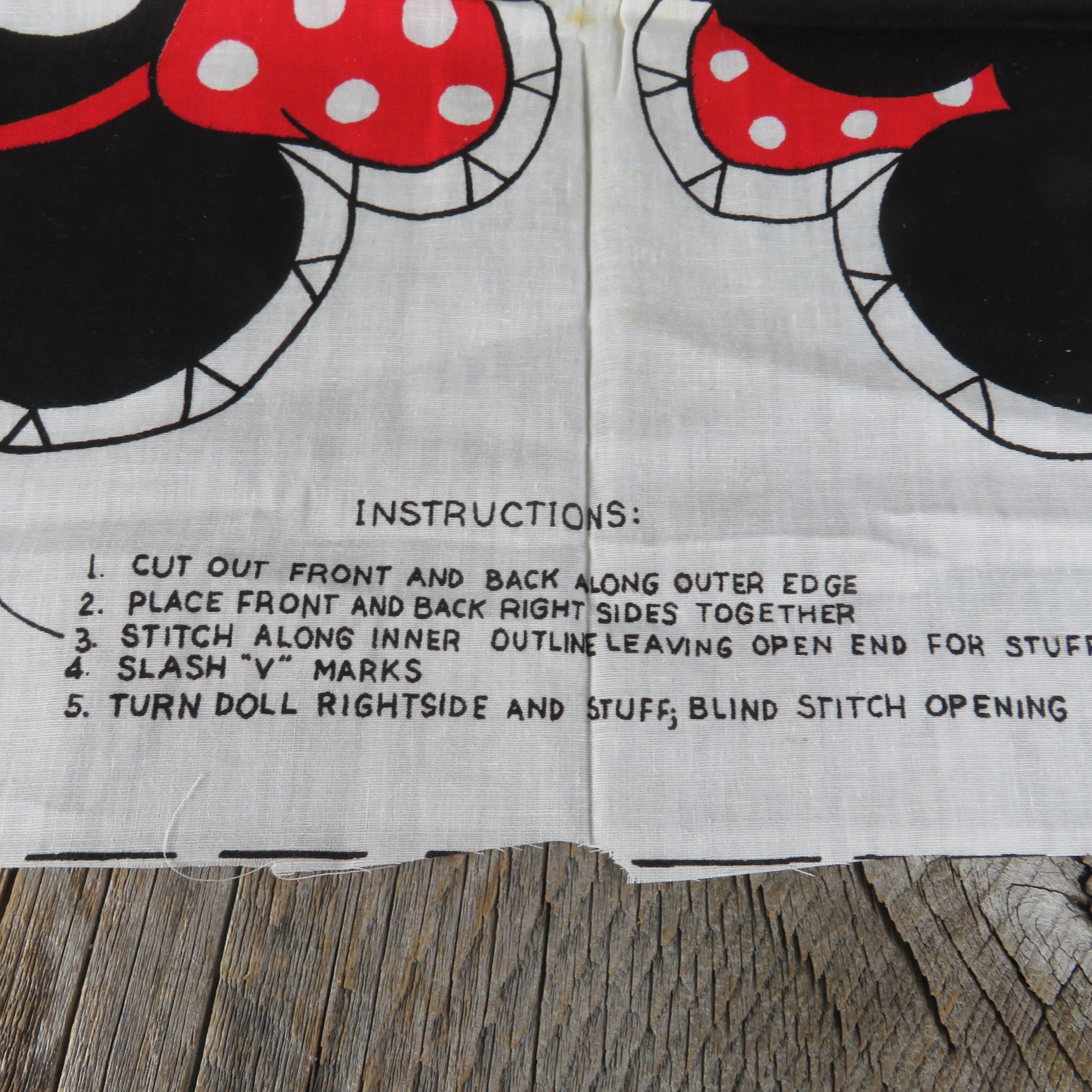 Vintage Minnie Mouse Fabric Panel Ameritex Walt Disney Cut Sew ...