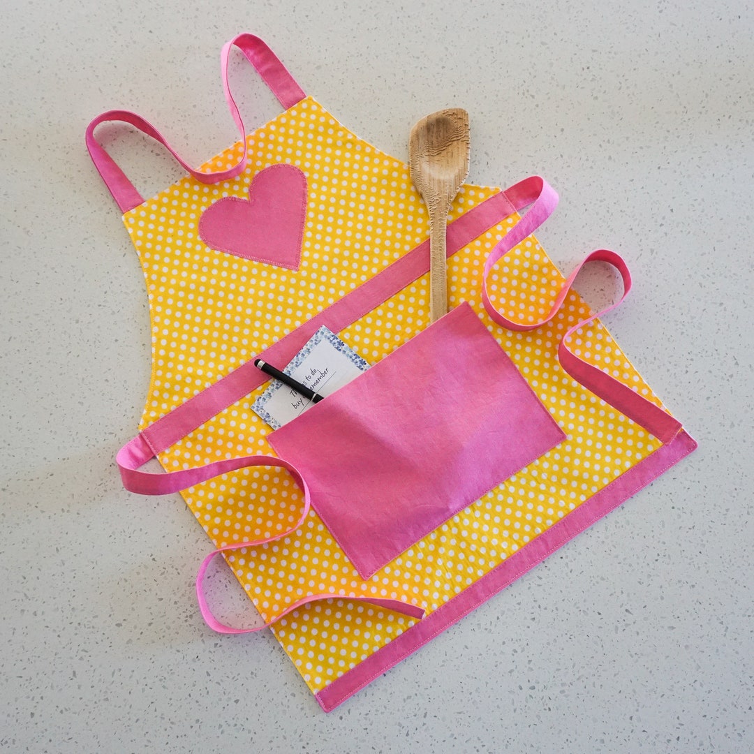 Butterbean’s Cafe Cricket’s Apron, Girls Yellow & Pink Lined Apron, Big ...