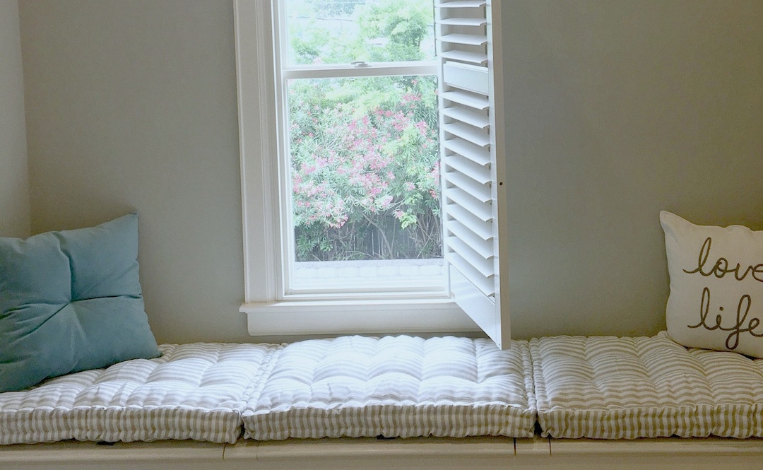 Custom Bench Cushions in Linen Natural Stripe, Tufted and Quilted With ...