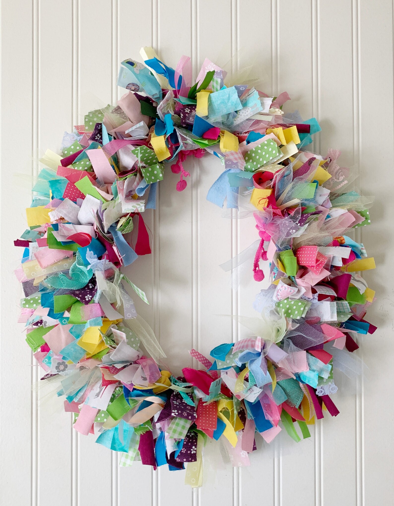 Easter Egg Rag Wreath Spring Wall Decor Housewarming Gift - Etsy