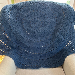 Round Dark Blue Crochet Throw Blanket - Housewarming Gift Handmade - Etsy