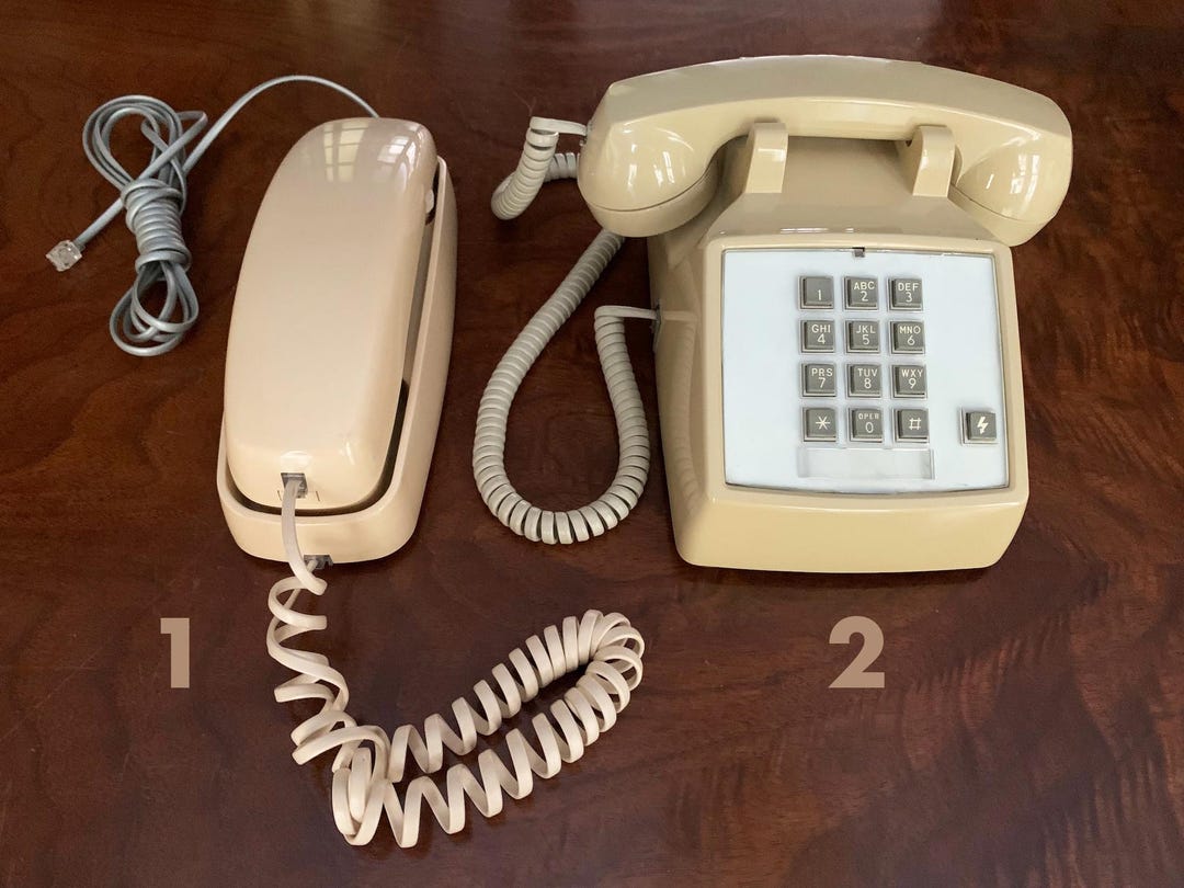 Vintage Telephone Touch Tone Phones Vintage Phone Desktop Phone Old ...