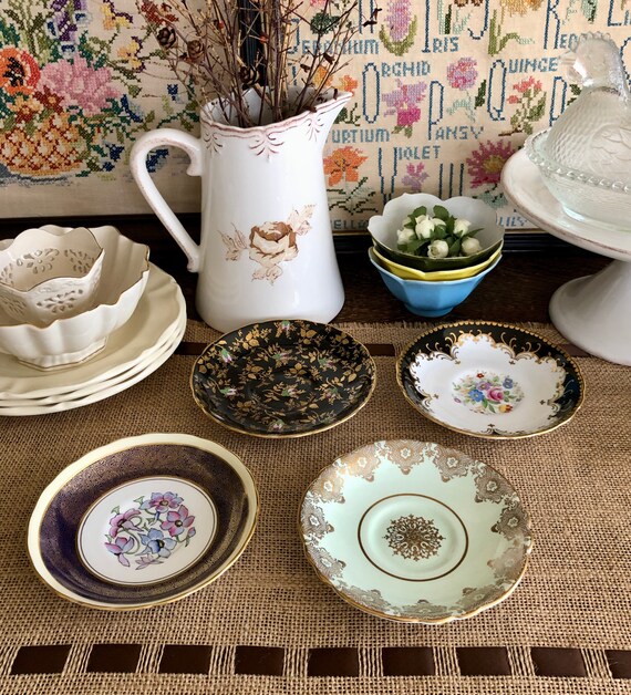 Discovering the Charm of Vintage Decorative Plates: A Complete Guide ...