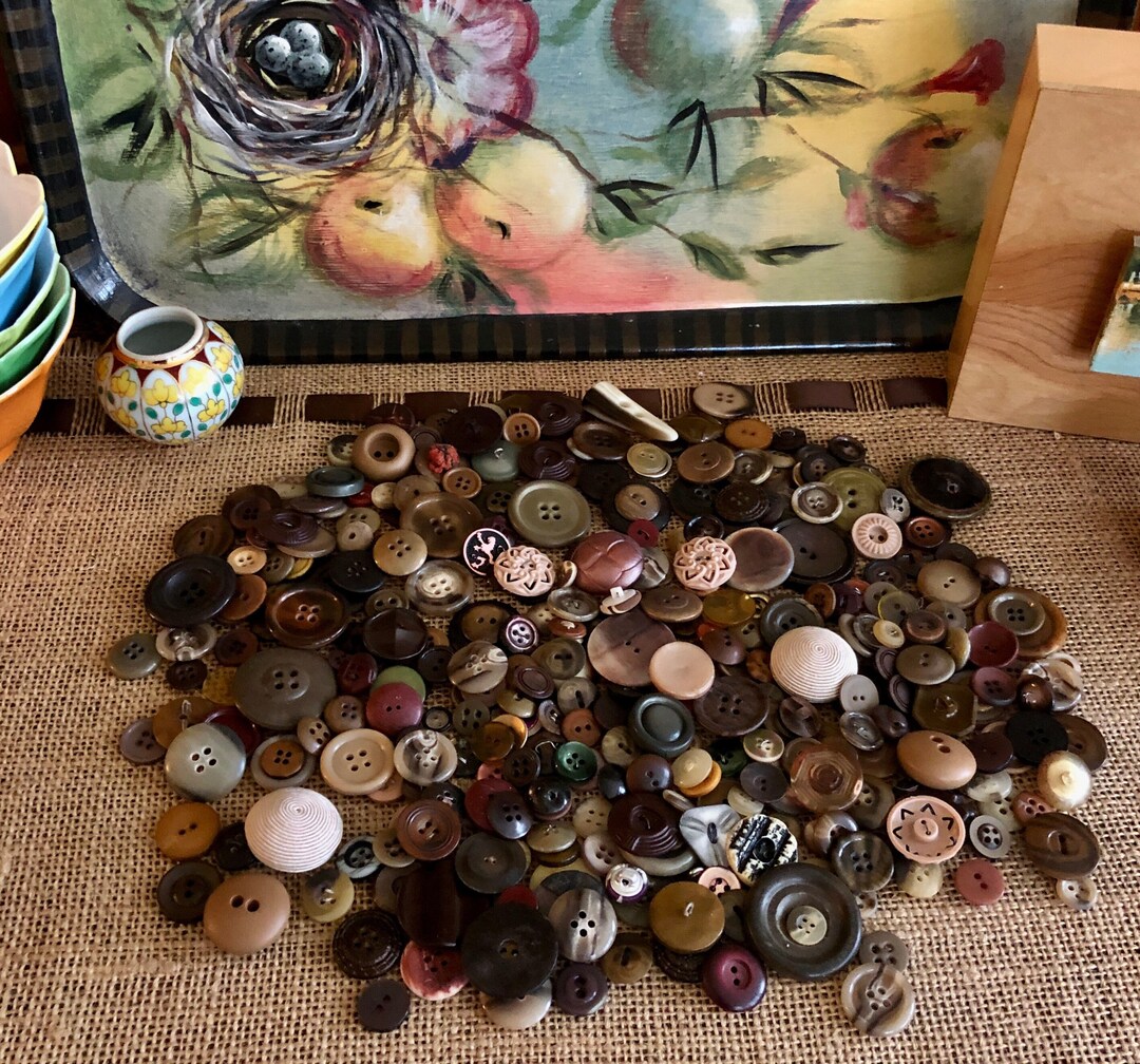 Vintage Buttons Lot of Buttons Sewing Buttons for Sewing Crafts Buttons ...