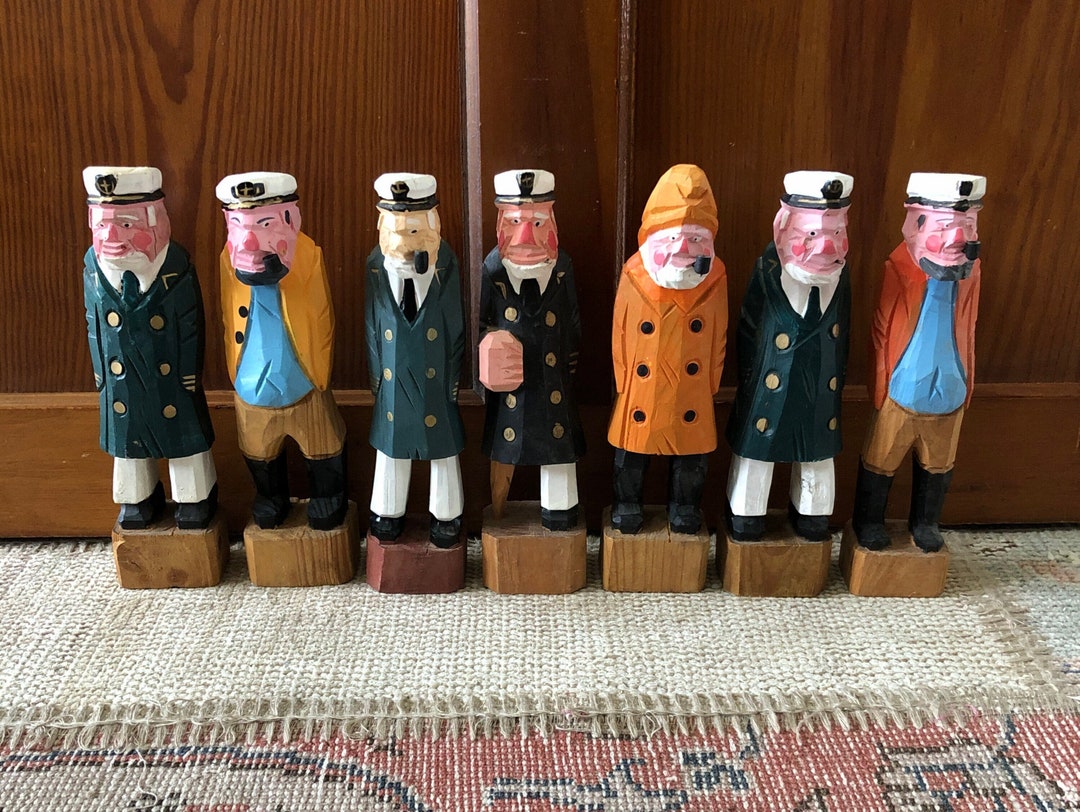Carved Sailor Carved Wood Sailor Captain Vintage Nautical Decor Sailing ...