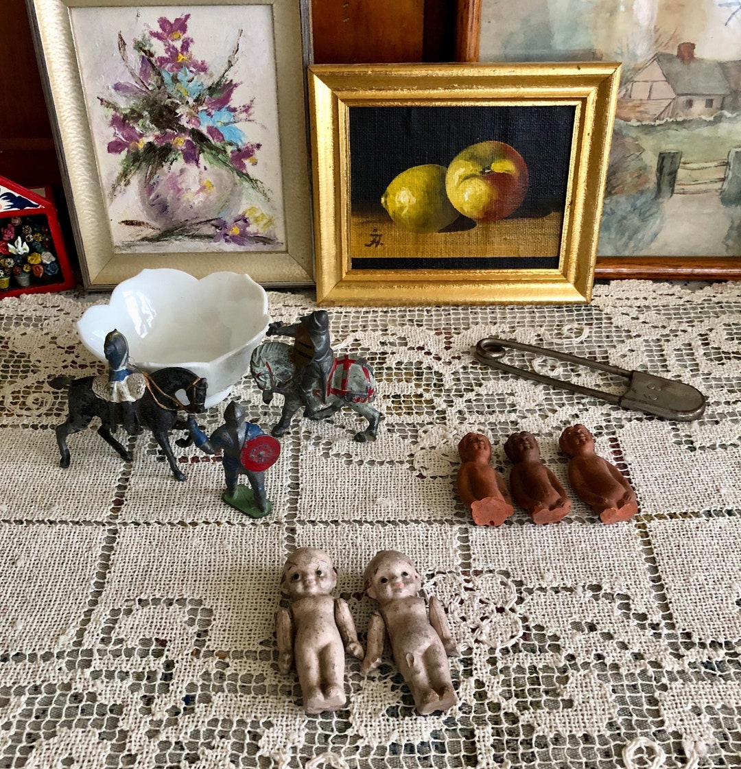 Vintage Trinkets Craft Supplies Art Supplies Large Safety Pin Kewpie ...