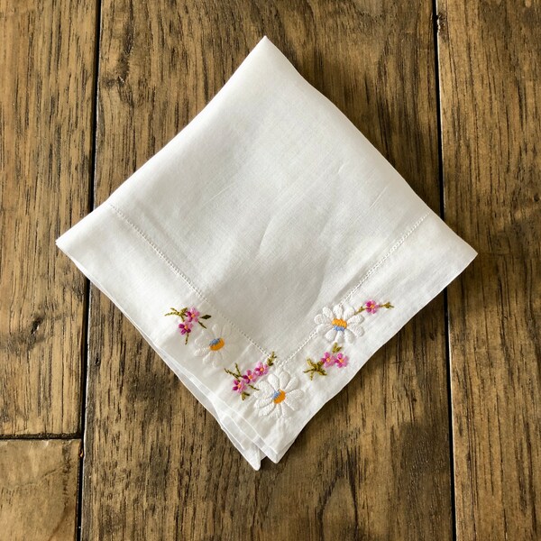 Vintage Handkerchief - Etsy