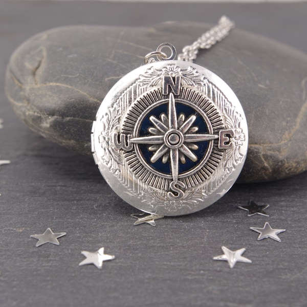 Compass Locket - Etsy