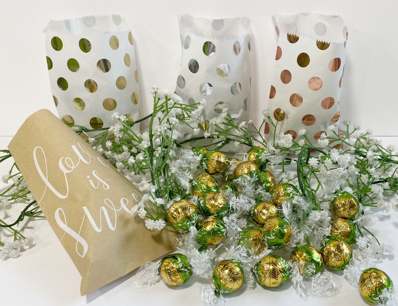 Lindt Lindor Truffles Matcha White Chocolate Lindt Chocolate - Etsy UK