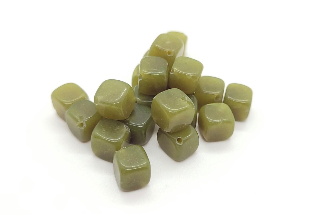 Canadian Jade (natural) Diagonally Drilled Cube Beads,8mm,a Grade Green ...