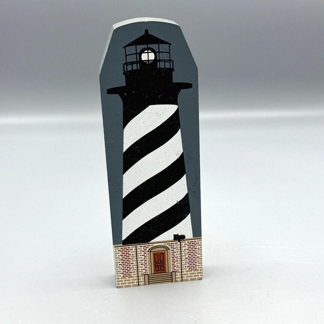 1990 the Cat's Meow Lighthouse Series Cape Hatteras Lighhouse Faline 93 ...