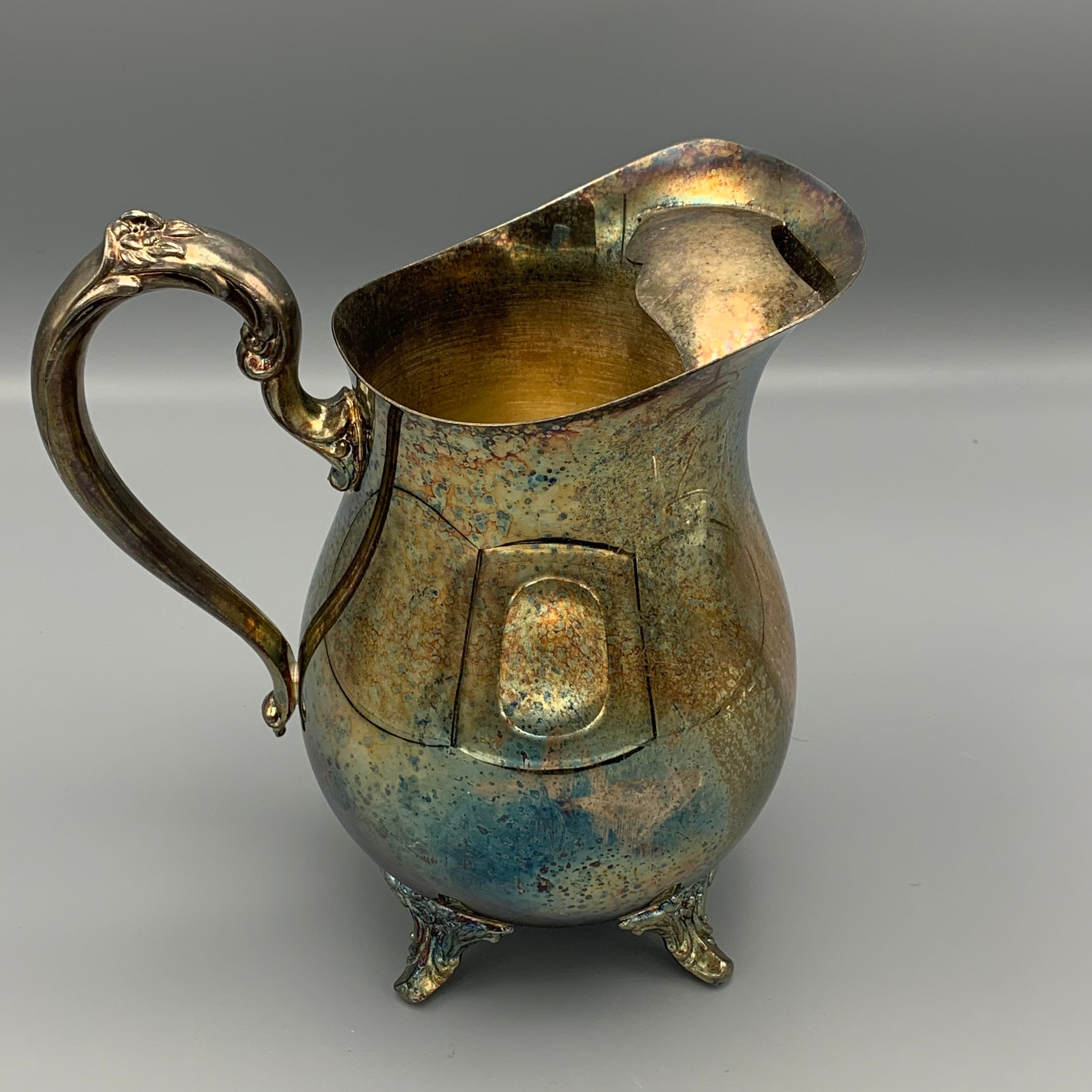 Vintage Oneida Silver Plated Footed Water Pitcher Jug With Ice Lip Vase ...