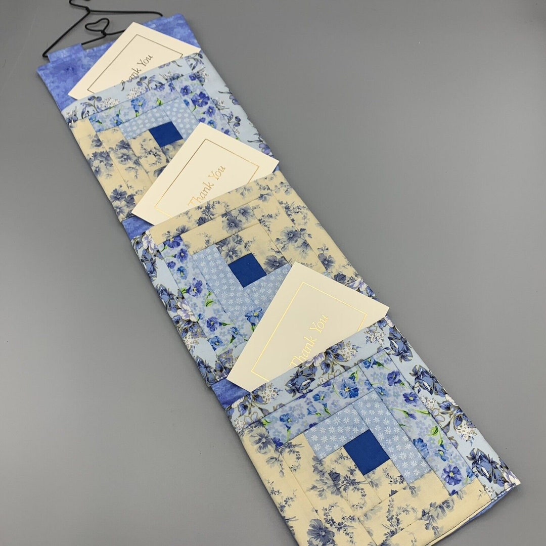 Hanging Rectanglular Wall 3 Pocket Quilt Log Cabin Design Organizer ...