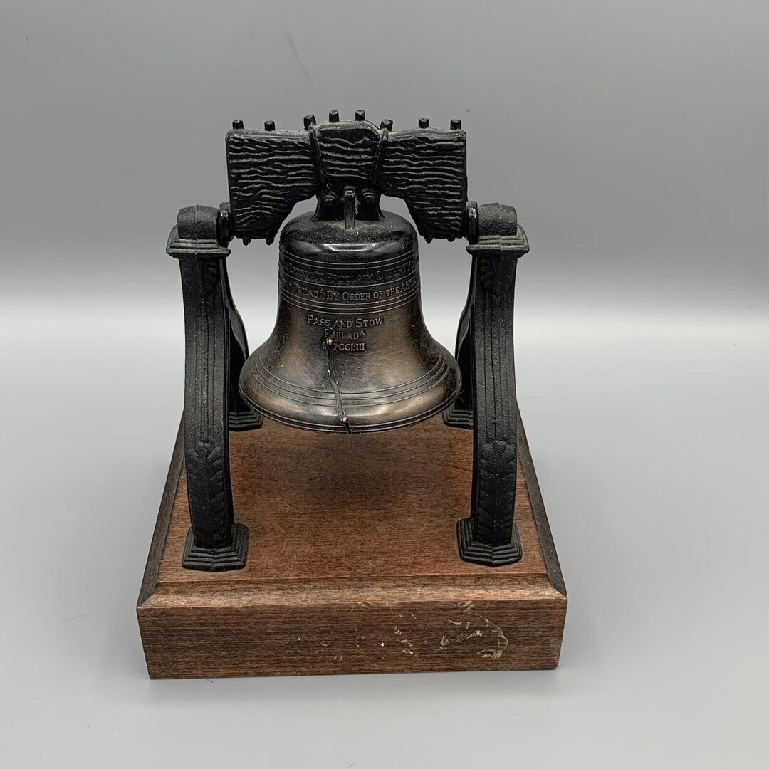 Vtg Ringing Liberty Bell Replica Oak Wood Base Paperweight 1776 ...