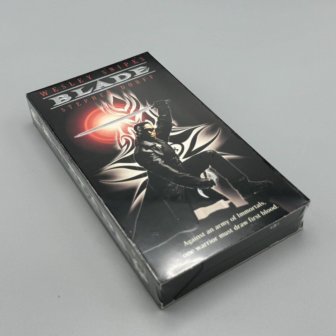 Blade VHS 1998 Wesley Snipes Stephen Dorff Horror Suspense New Sealed ...