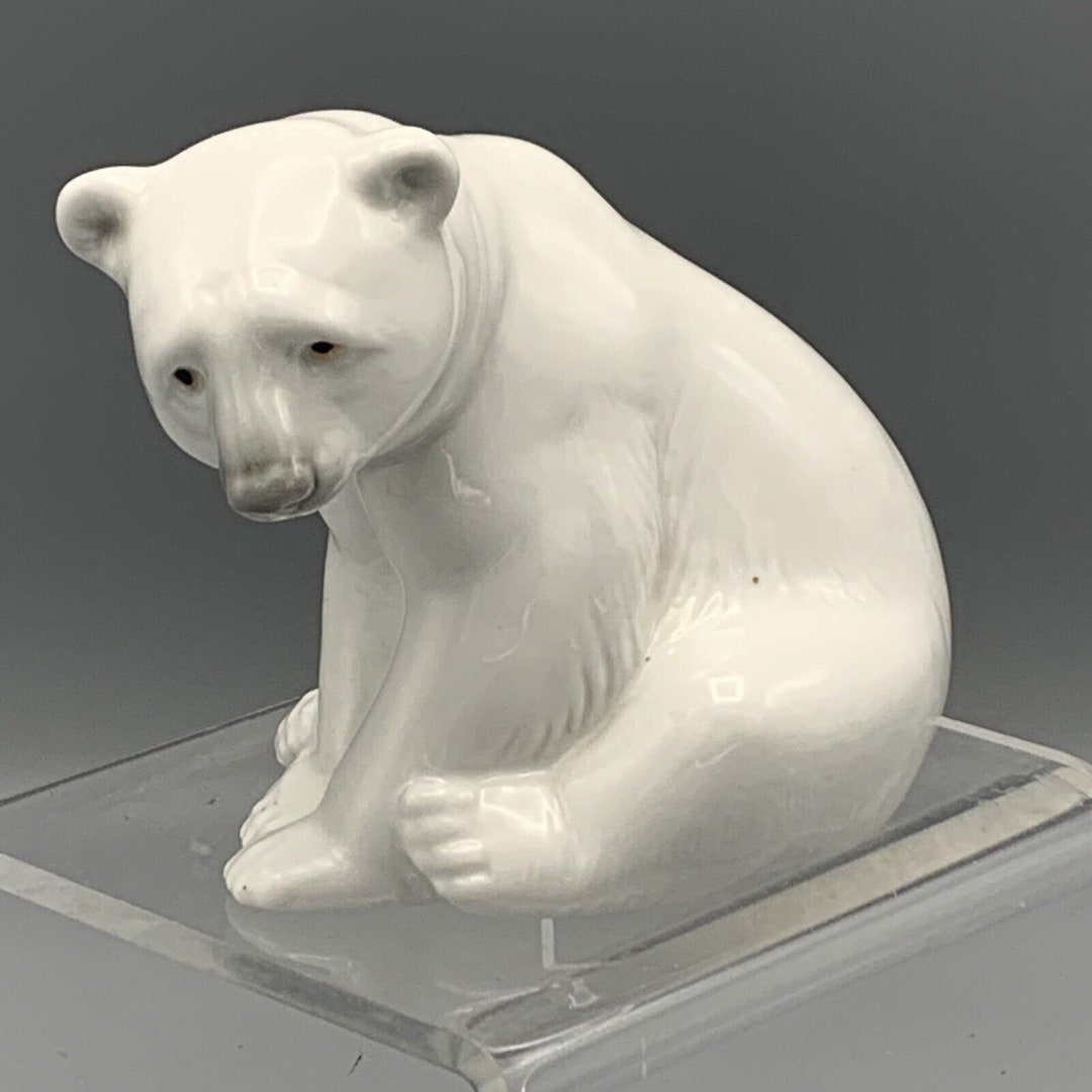 Vintage Lladro Seated Polar Bear Porcelain Figurine Spain Daisa 1209 ...