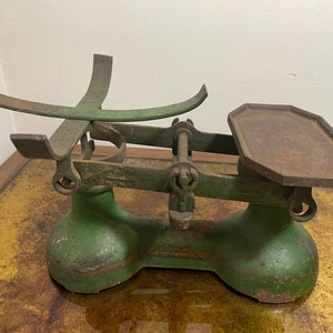 Vintage the Popular British Weight Balance Scale Rustic English Cast ...