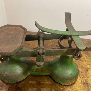 Vintage the Popular British Weight Balance Scale Rustic English Cast ...