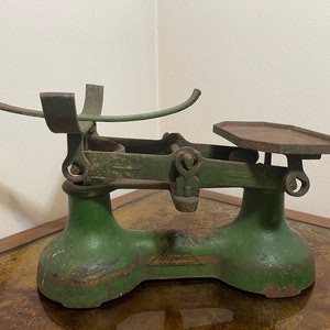 Vintage the Popular British Weight Balance Scale Rustic English Cast ...