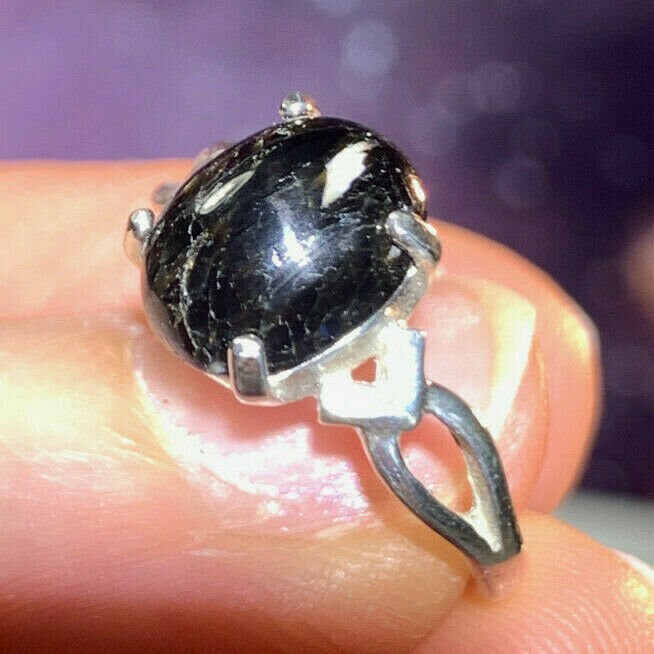 NUUMMITE Nuummit ANCIENT Rare AUTHENTIC Spiritual Protection Crystal ...