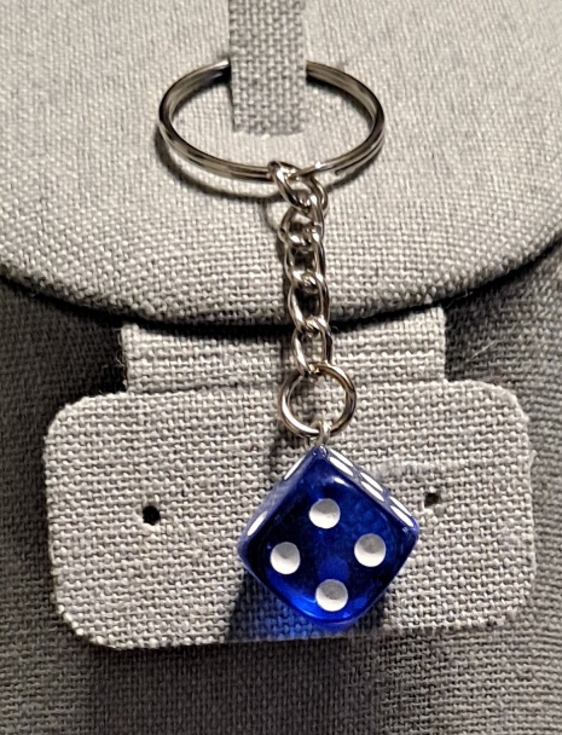 D6 Dice Keychain (various Colors) - Etsy