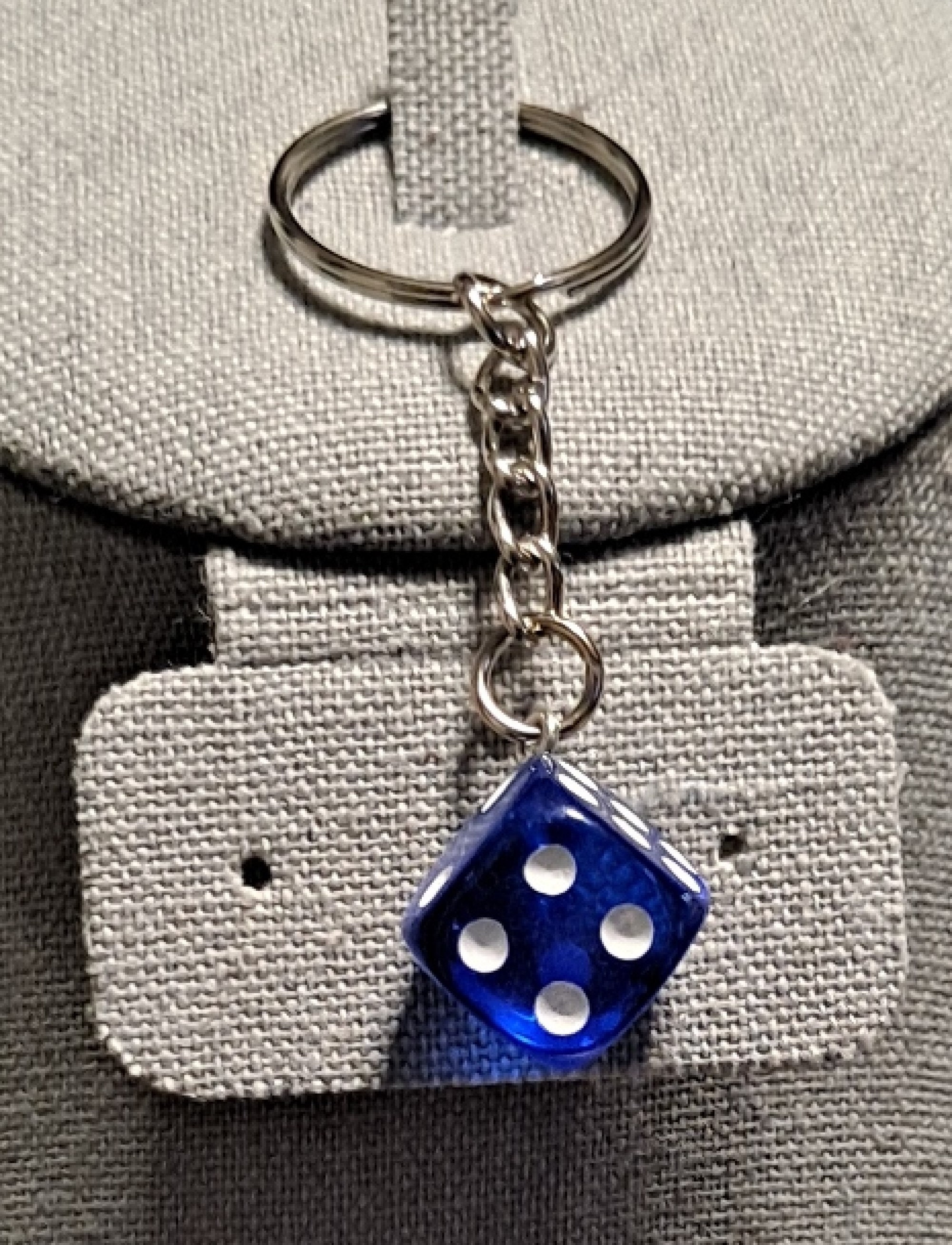 D6 Dice Keychain various Colors - Etsy