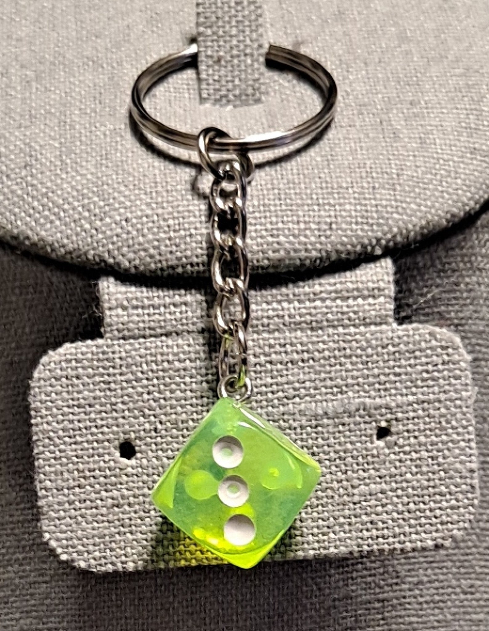 D6 Dice Keychain (various Colors) - Etsy