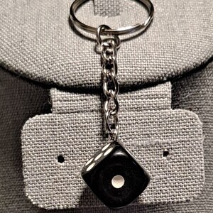 D6 Dice Keychain (various Colors) - Etsy