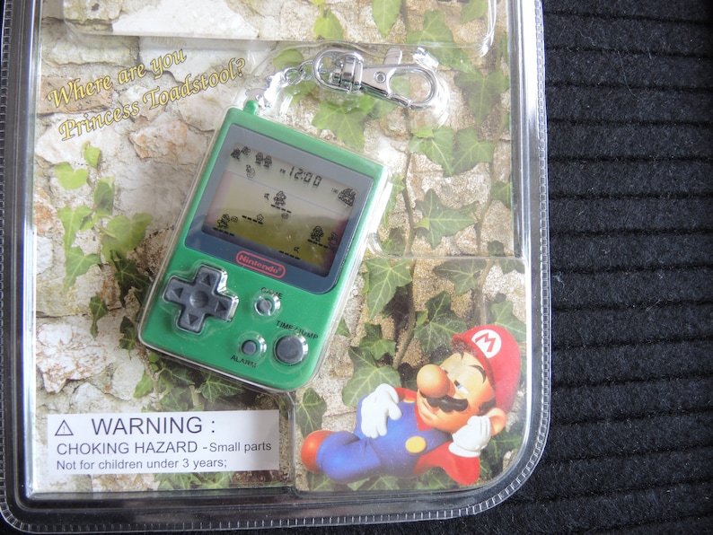 Nintendo Mini Classics Super Mario Bros Electronic Handheld Game Key ...
