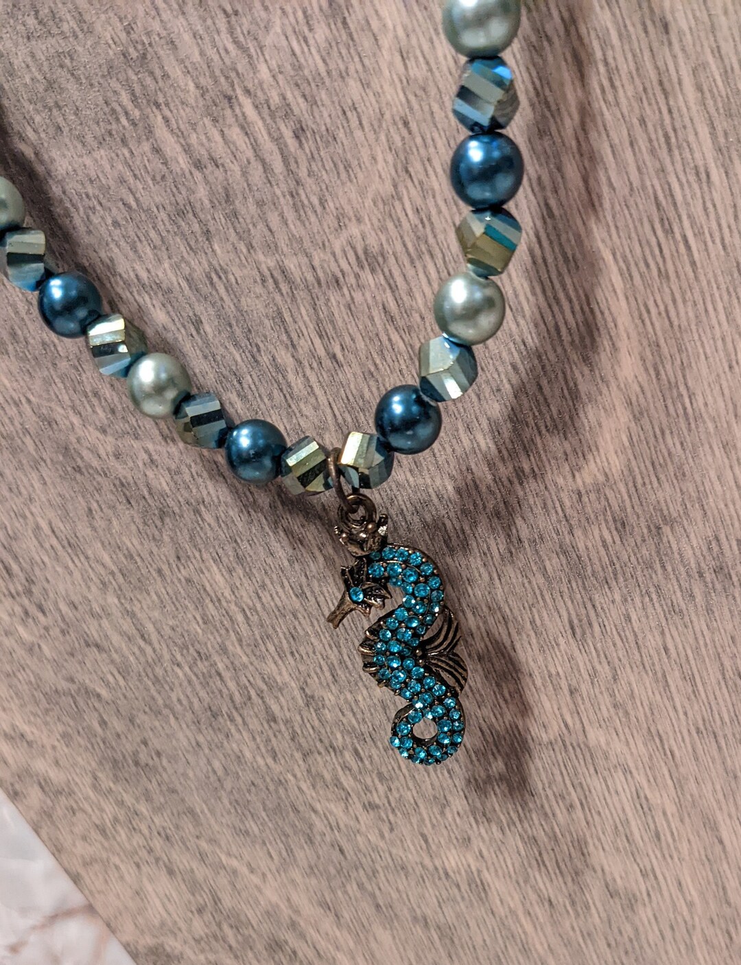 Seahorse Queen Beaded Necklace - Etsy