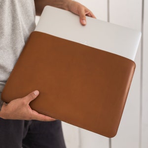 MacBook Pro Leather Sleeve / Laptop Sleeve From Premium Full-grain ...