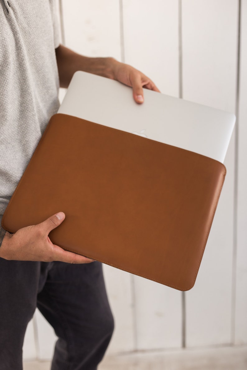 Macbook Pro Leather Sleeve / Laptop Sleeve From Premium - Etsy